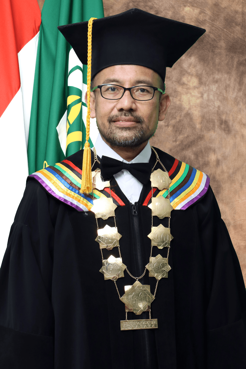 Profil Pimpinan - UINSA